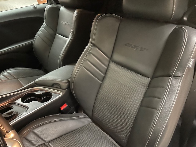 2017ダッジチャレンジャーSRT392!!入庫しました | アメ車専門店 エックスローディープス キャデラック・シボレー・ダッジなど新車 ...